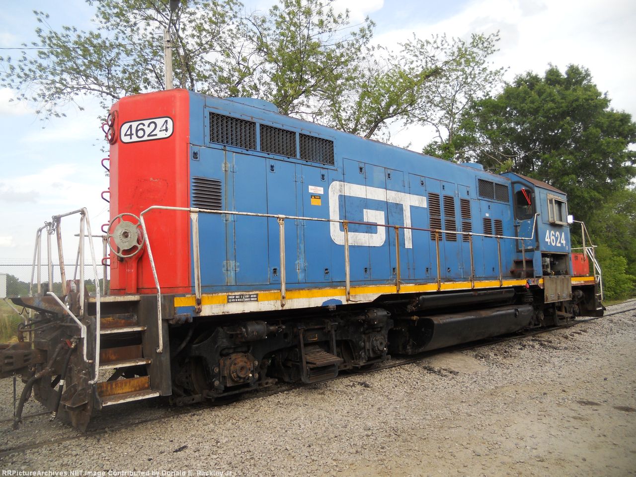 CLNA 4624 before new paint